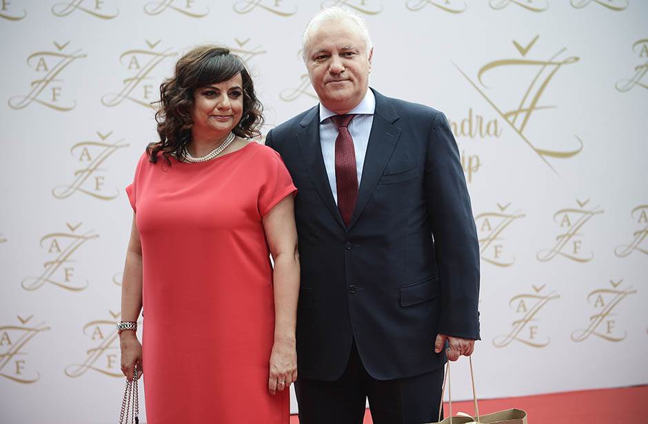 Dinkić savjetnik predsjednika Crne Gore? | Info | Politika