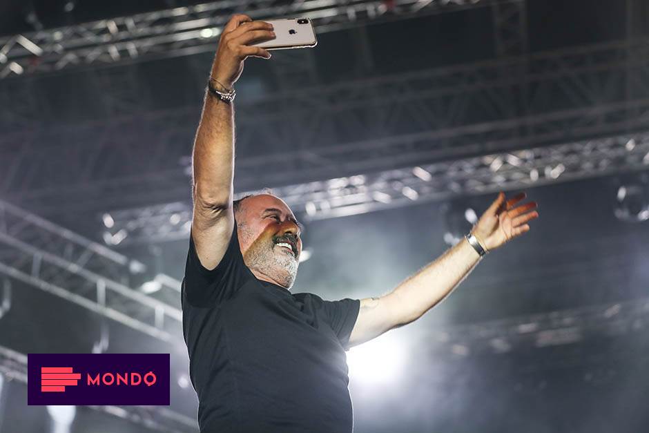 Otkazan koncert Tonija Cetinskog u Sarajevu | Magazin | Zvijezde i tračevi