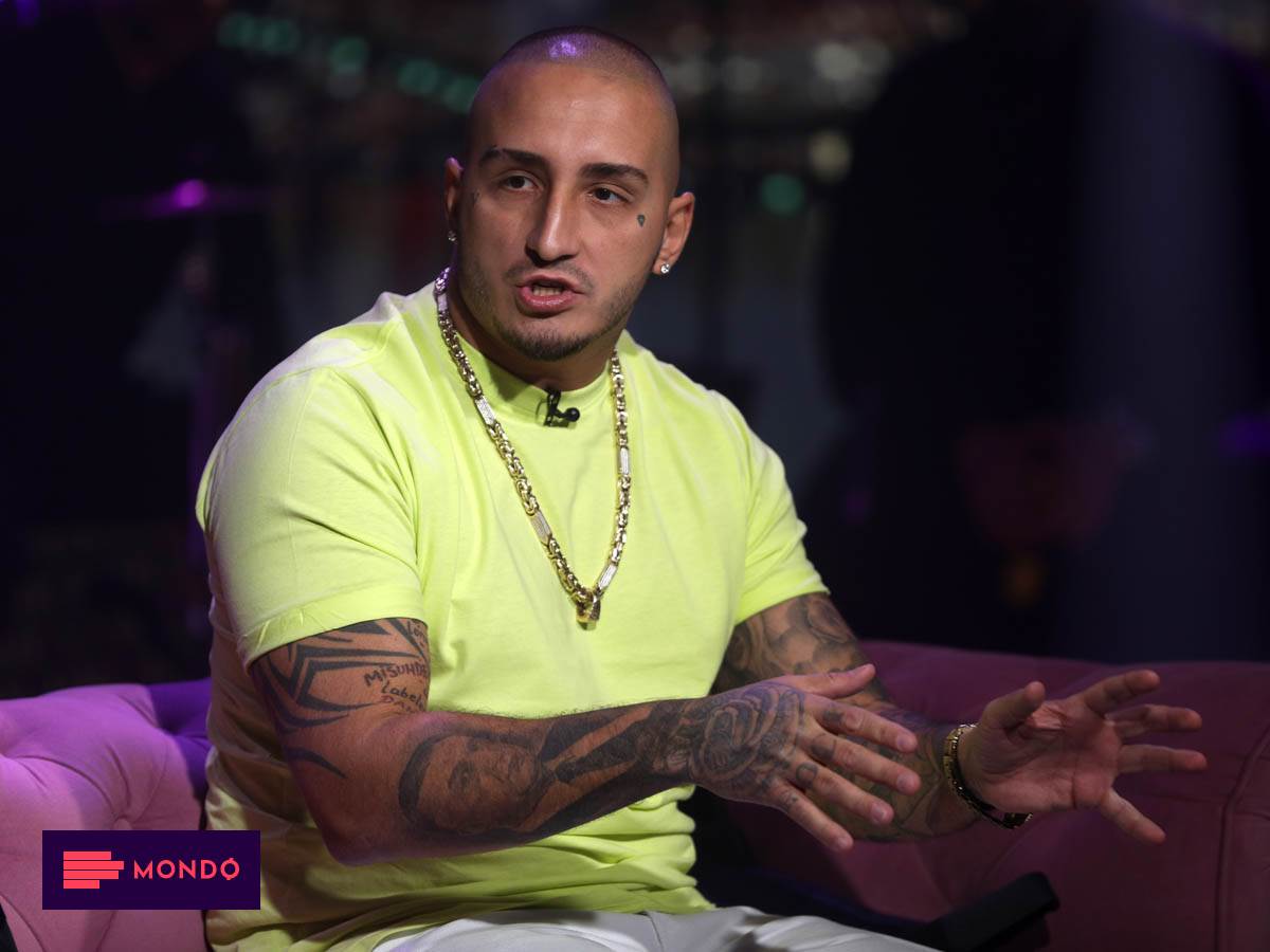 Vuk Mob o vaspitavanju ćerke | Magazin | Zvijezde i tračevi