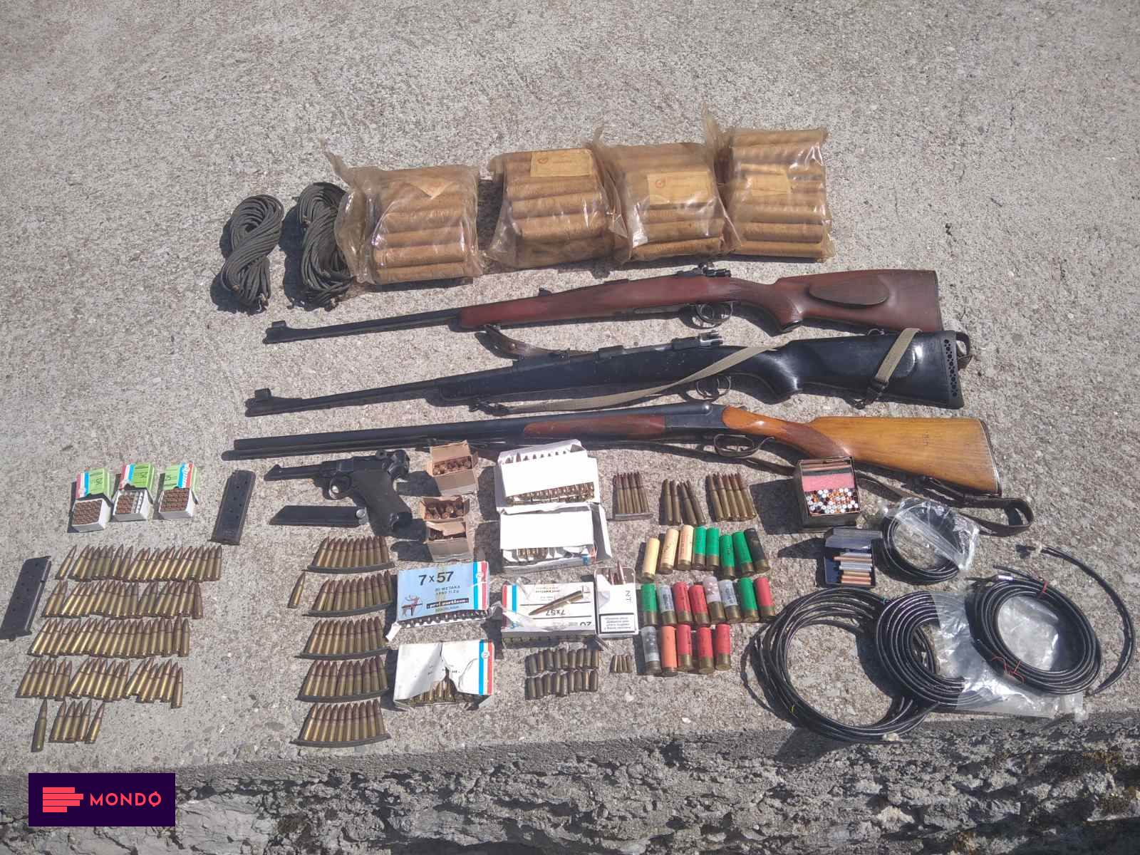 podgorica hapsenje zbog eksploziva i oruzja | Info | Crna hronika