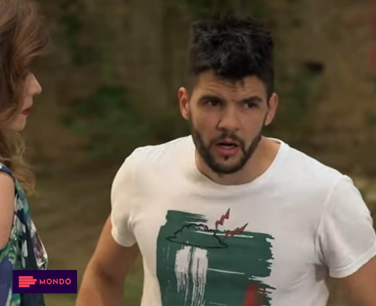 Supruga popularnog glumca objavila sliku iz porodilišta | Magazin ...