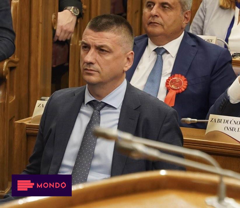 Novovic sampion borbe protiv korupcije | Info | Društvo