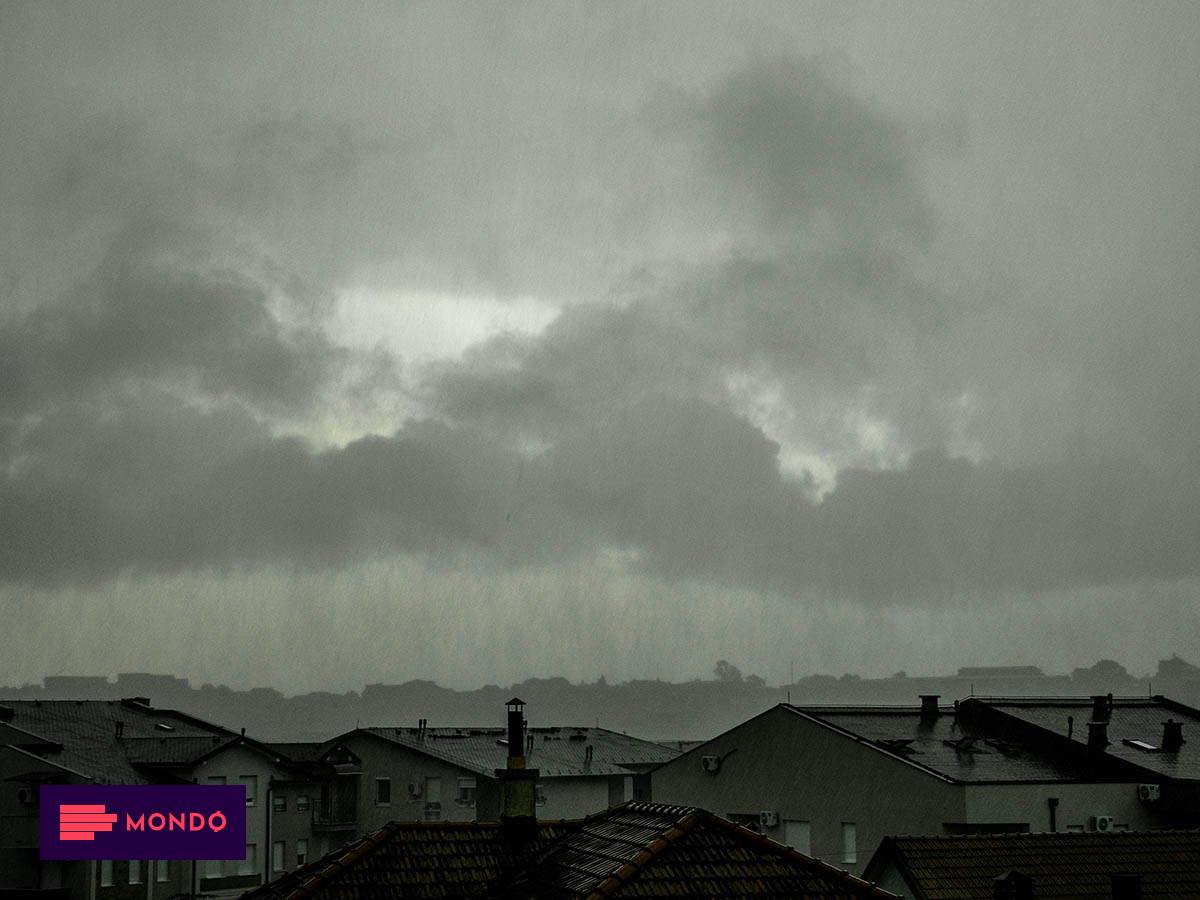 Grom ubio tivćanina na golf terenu na Luštici | Info | Crna hronika