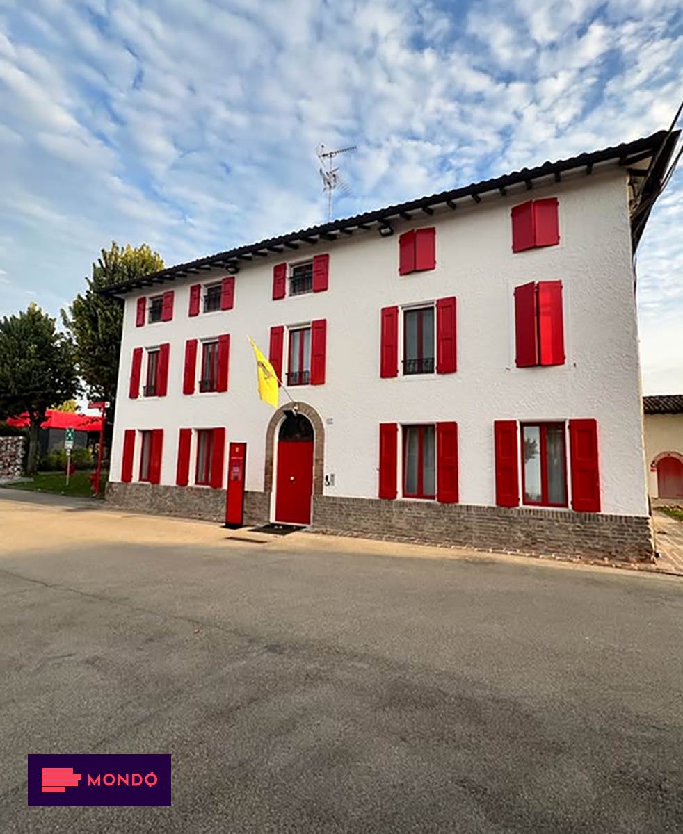 Hamilton dobio nezamislivu ponudu | Sport | Ostali sportovi